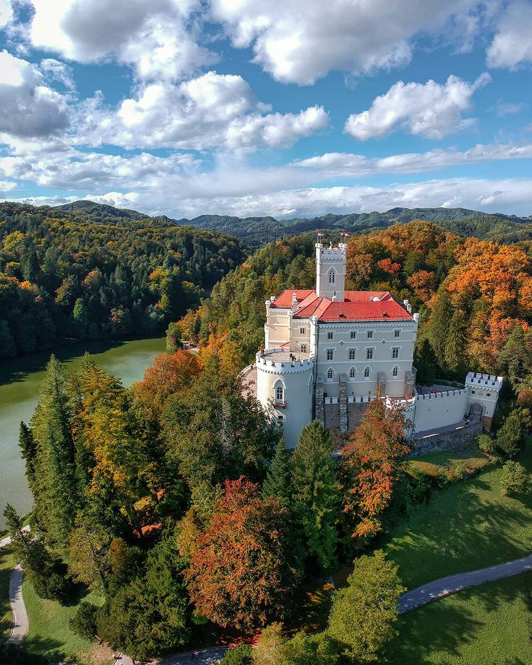 21 Magical Balkan Castles That Will Make You Feel Like You’re In A ...